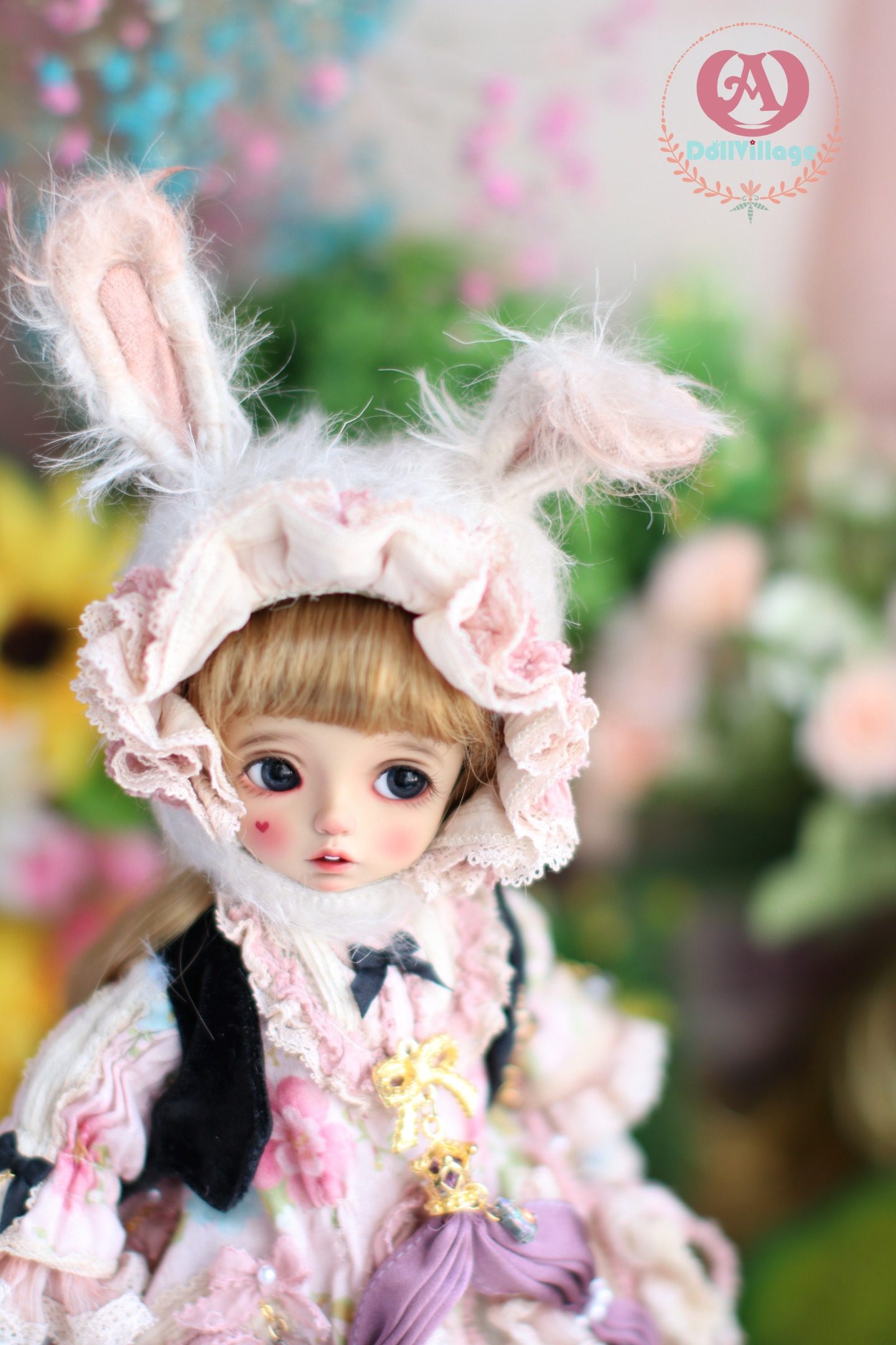 Alice rabbit-Lola - ADVillage